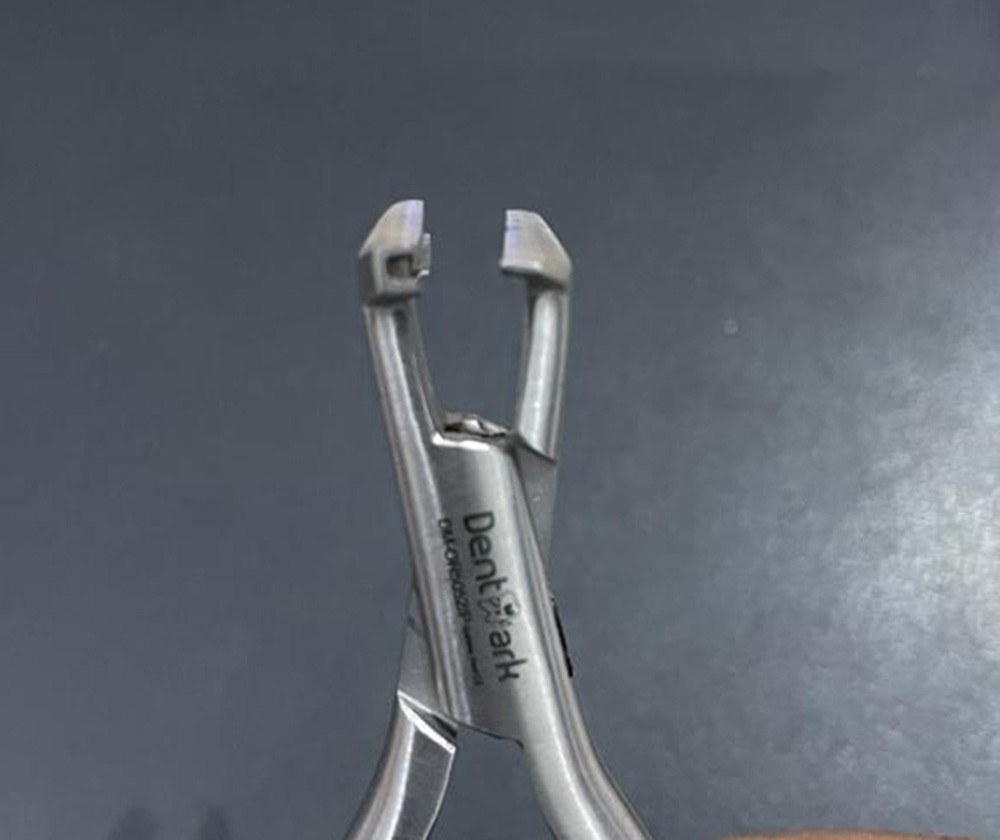 Buy Niti Cinch Back Plier - Slim Beak , Dental Equipment Online in ...